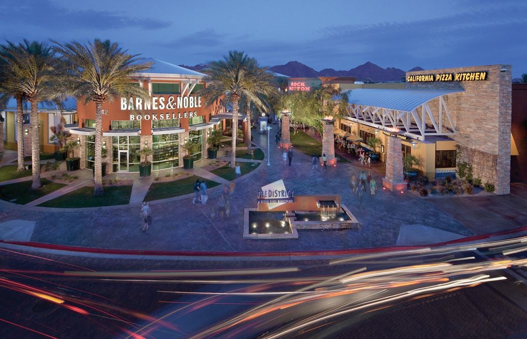 Desert Ridge Marketplace - 21001 N Tatum Blvd | Retail Space
