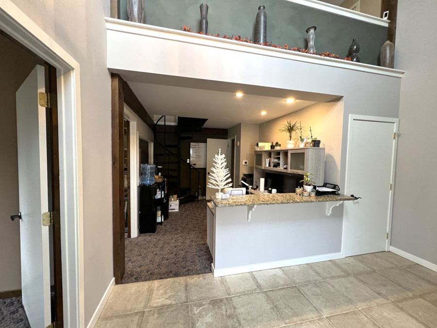 300 N Pottstown Pike, Exton, PA 19341 | CommercialCafe.com