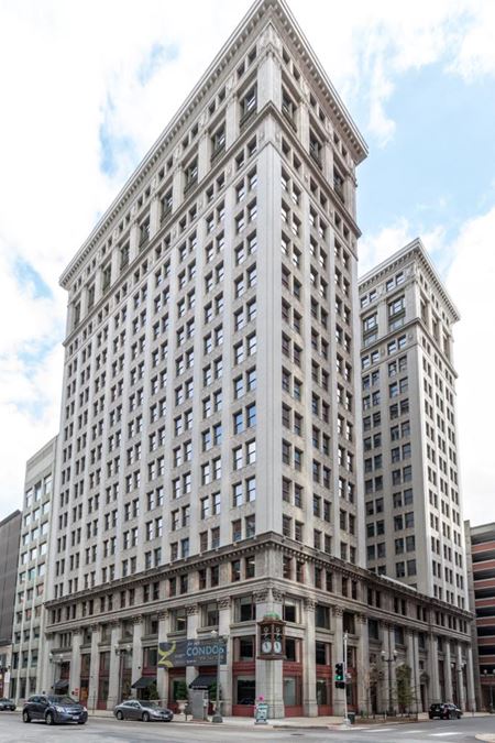 Marquette Building - 300-314 N Broadway, Saint Louis, MO | CommercialSearch