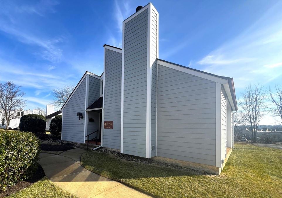 300 N Pottstown Pike, Exton, PA 19341 | CommercialCafe.com