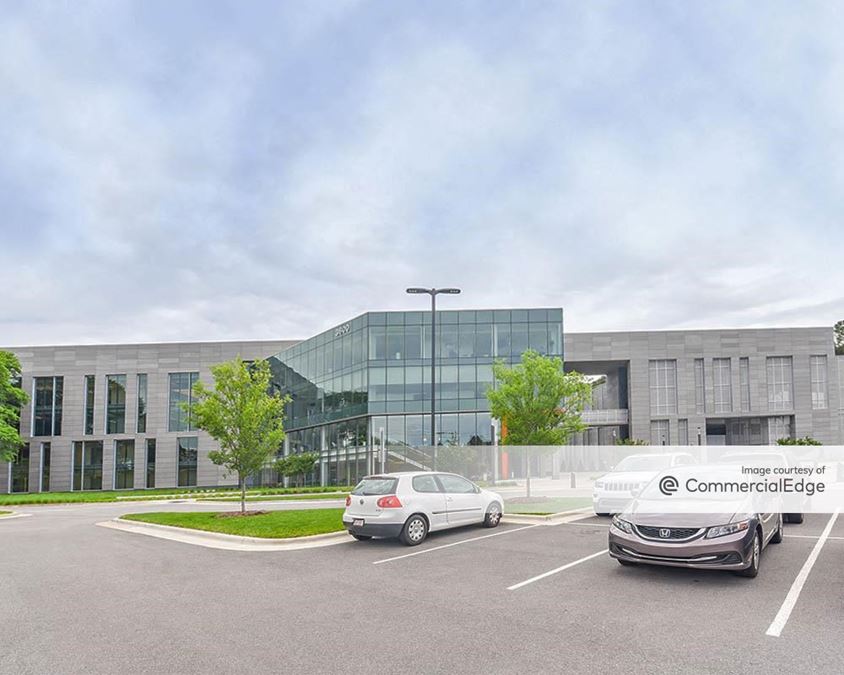 3600 Wake Forest Road, Raleigh, NC 27609 | CommercialCafe.com