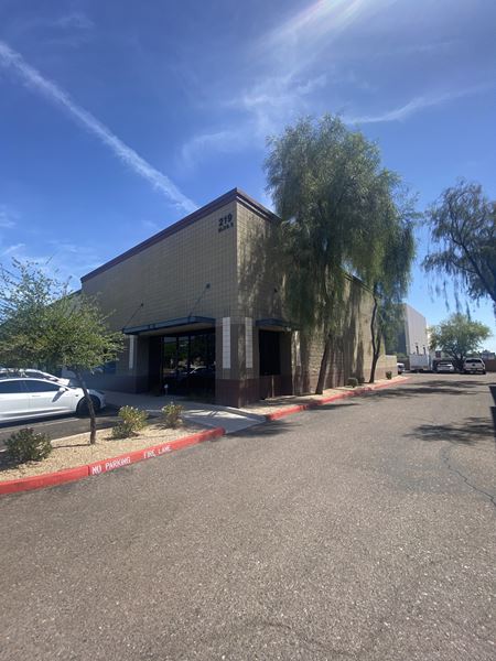 Gilbert, AZ Commercial Real Estate for Lease and Sale | CommercialCafe