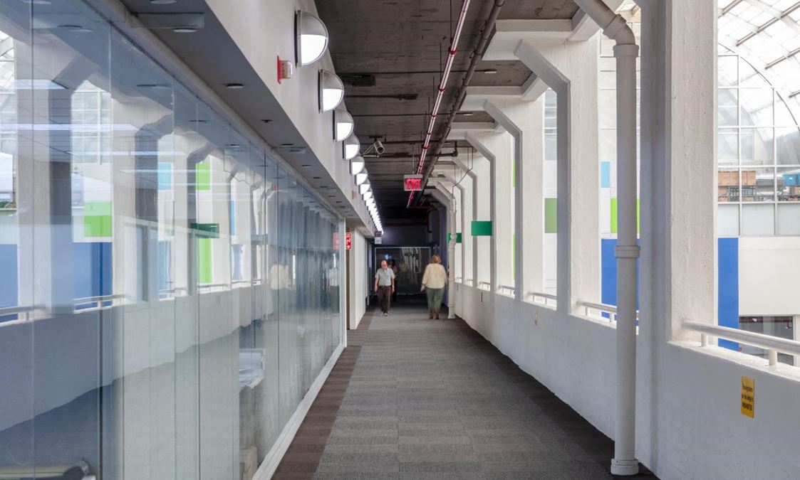 30-30 Thomson Avenue, New York, NY 11101 | CommercialCafe.com