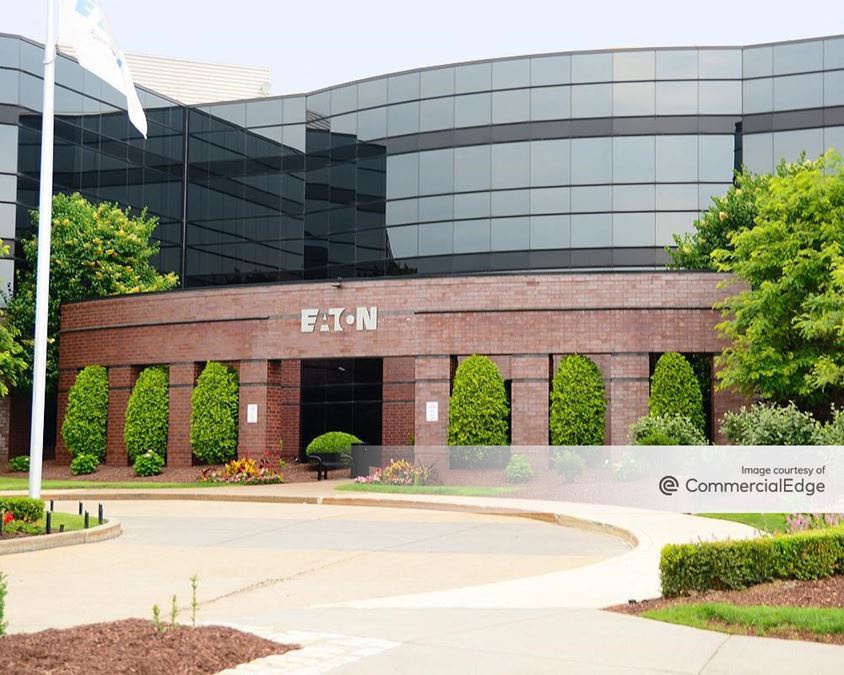 Eaton Headquarters - 1000 Cherrington Pkwy | Office Building