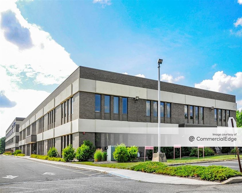 1125 US Route 22 West - 1125 US Route 22 West | Office Building