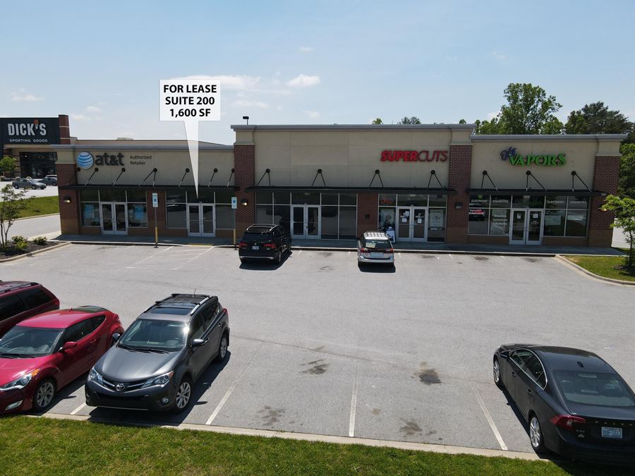 329 Airport Road, Arden, NC 28704 | CommercialCafe.com