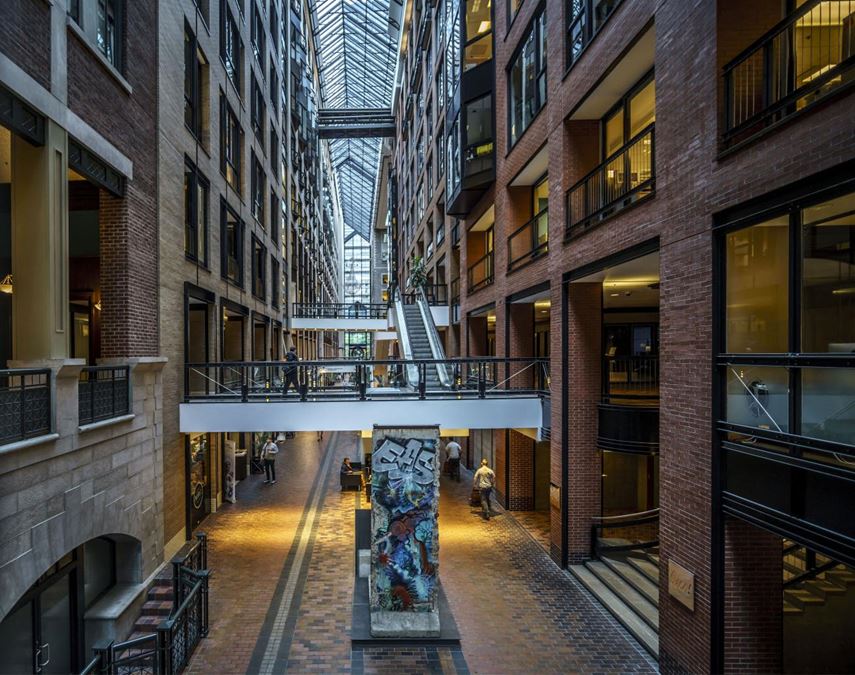 747 Square-Victoria Street , Montreal, QC 239 | CommercialCafe.com