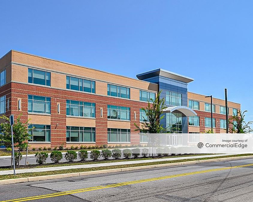 2525 North 7th Street - 2525 North 7th Street | Office Building