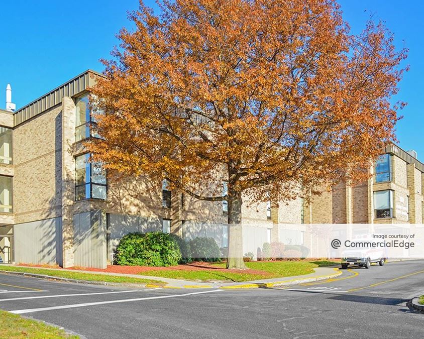 Mercy Medical Center Campus - Hospital Campus Medical Building - 300 ...