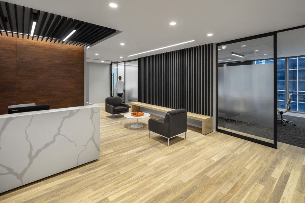 71 South Wacker Drive, Chicago, IL 60606 | CommercialCafe.com