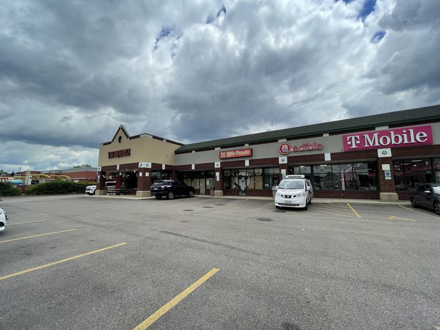 263 Randall Road, Elgin, IL 60123 | CommercialCafe.com